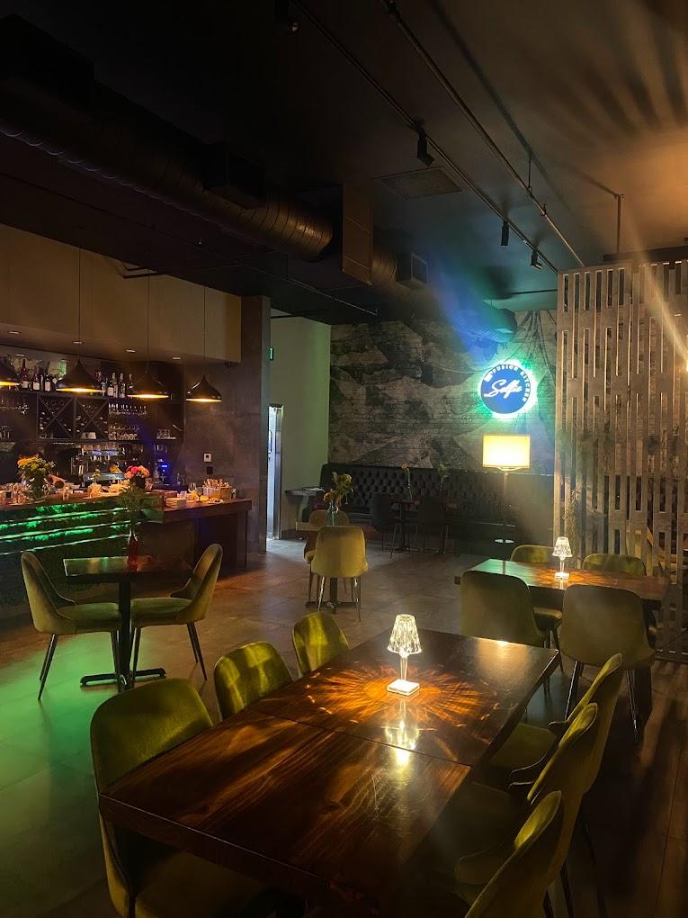 viaSELFIE FUSION KITCHEN Latest Menu - October 2024